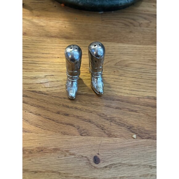 Dining | Reno Neveda Silver Cowboy Boots Vintage Salt Pepper Shaker ...